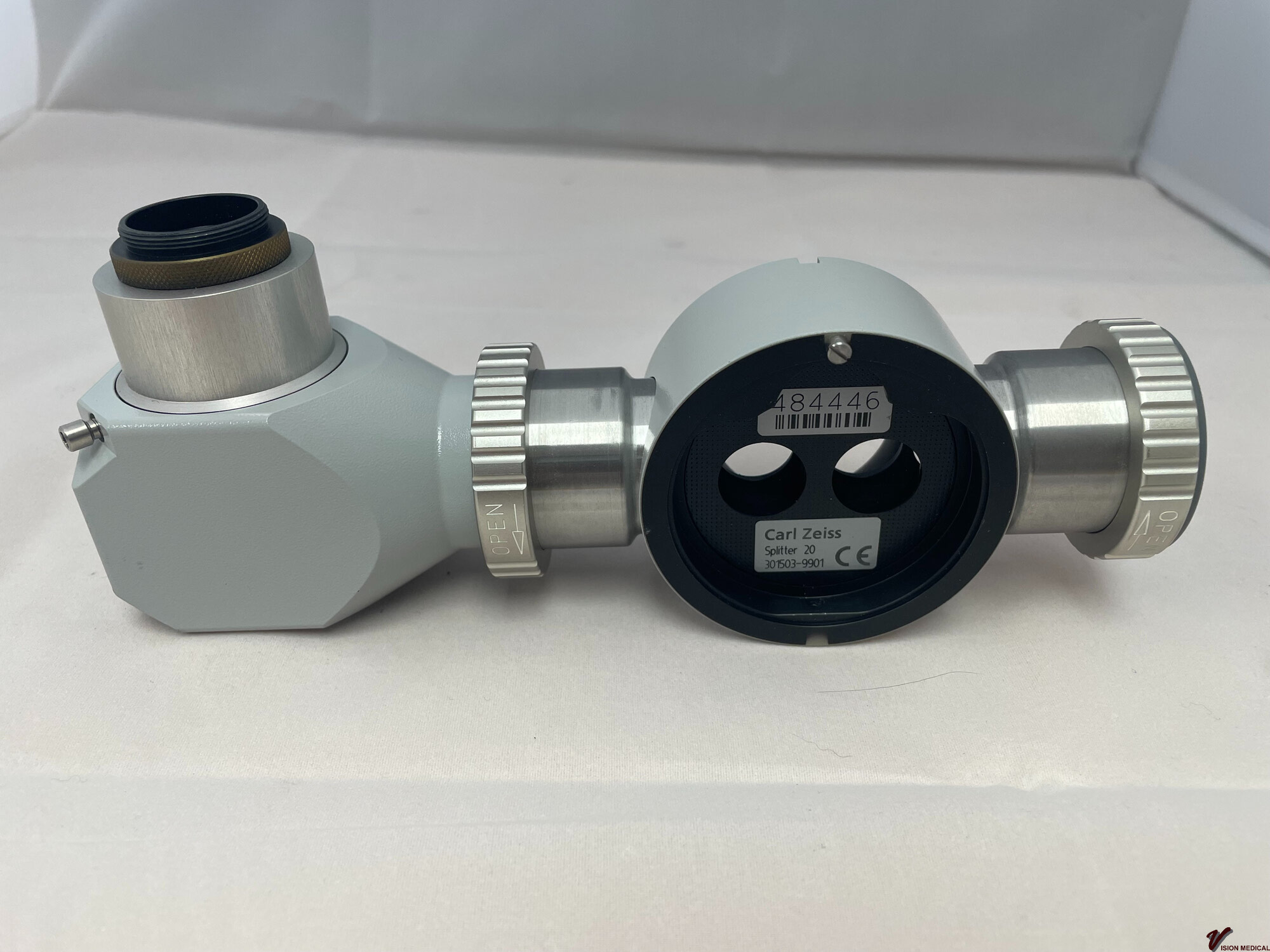 Carl Zeiss 80/20 Dual Port 90 Degree Beam Splitter & Camera Mount